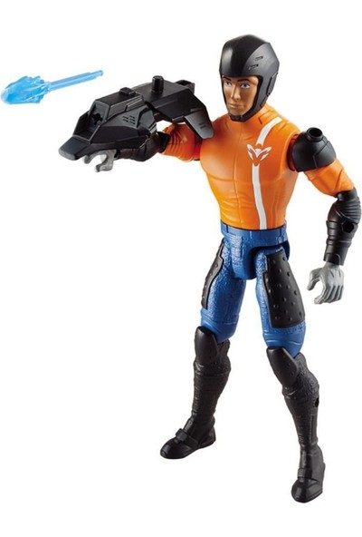 Max Steel Delüks Figür ve Aksesuarı Kaykaycı Max Steel