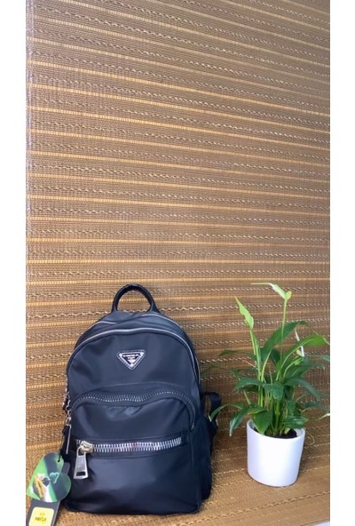 Mega Sırt Cantası Mega Sırt Cantası