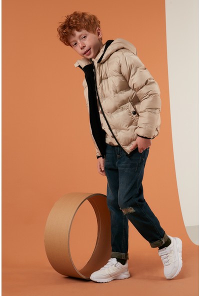 Lela Peluş Astarlı Kapüşonlu Şişme Mont Erkek Çocuk Mont 5760044