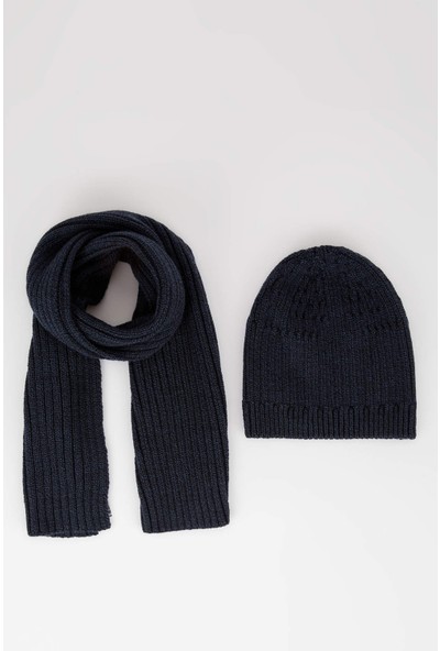 DeFacto Erkek Çocuk Basic Bera Atkı Takımı Y1023A622WN DeFacto Erkek Çocuk Basic Bera Atkı Takımı Y1023A622WN