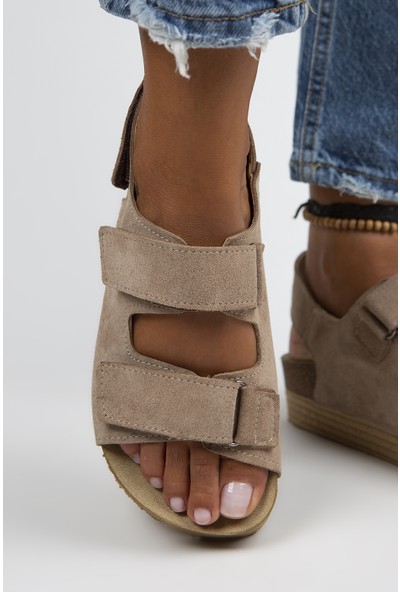 Manijero Emilia Kadın Hakiki Deri Çift Cırtlı Bej Sandalet Manijero Emilia Kadın Hakiki Deri Çift Cırtlı Bej Sandalet