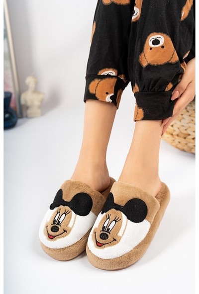 Stocon Kadın Mini Mouse Nakışlı Günlük Yumuşak Sessiz Taban Ev Terliği STC309 Stocon Kadın Mini Mouse Nakışlı Günlük Yumuşak Sessiz Taban Ev Terliği STC309