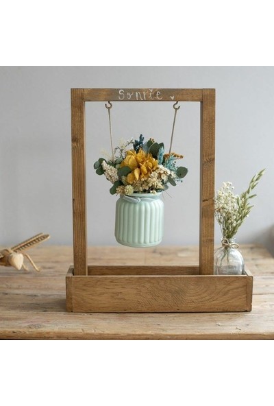 Lazer Tasarım Atölye Ahşap Çiçeklik