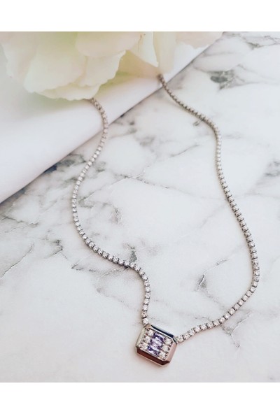 Vanessa Jewelry Accessories Ithal Özel Seri Lila Baget Detay Rodyum Kaplama Su Yolu Kolye Vanessa Jewelry Accessories Ithal Özel Seri Lila Baget Detay Rodyum Kaplama Su Yolu Kolye