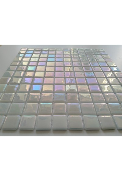 MozaiKristaL Havuz ve Tüm Yüzeyler Için 25X25X5 mm Lüsterli Beyaz Cam Mozaik. MozaiKristaL Havuz ve Tüm Yüzeyler Için 25X25X5 mm Lüsterli Beyaz Cam Mozaik.