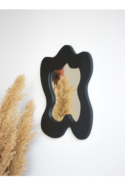 Semya Home Asimetrik Düzensiz Makyaj ve Duvar Aynası Semya Home Asimetrik Düzensiz Makyaj ve Duvar Aynası