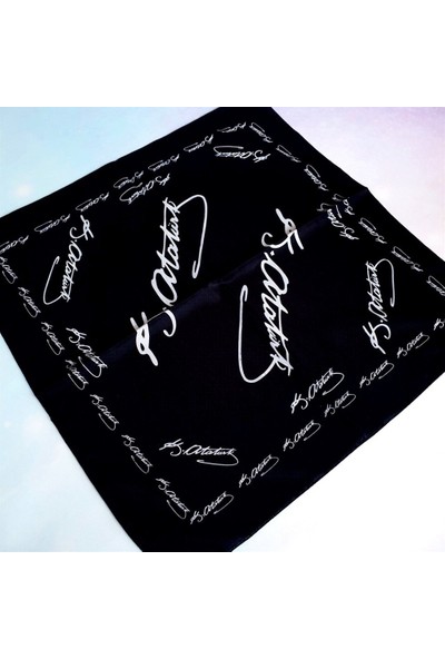 Çapa K. Atatürk Imzalı Bandana Çapa K. Atatürk Imzalı Bandana