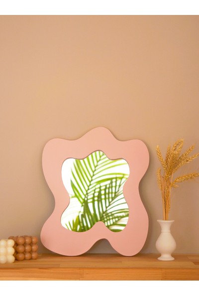 Semya Home Asimetrik Düzensiz Makyaj ve Duvar Aynası Semya Home Asimetrik Düzensiz Makyaj ve Duvar Aynası