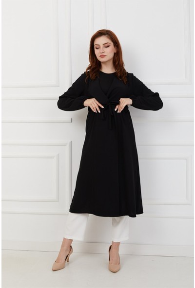 Olcay Yandan Yırtmaçlı Belden Bağlamalı Astarsız Krep Kap Siyah 6390 Olcay Yandan Yırtmaçlı Belden Bağlamalı Astarsız Krep Kap Siyah 6390