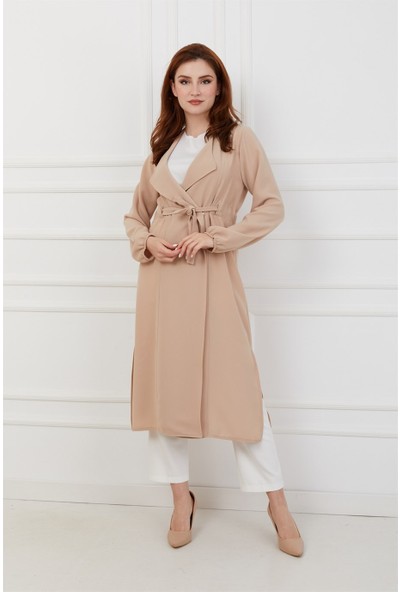 Olcay Yandan Yırtmaçlı Belden Bağlamalı Astarsız Krep Kap Bej 6390 Olcay Yandan Yırtmaçlı Belden Bağlamalı Astarsız Krep Kap Bej 6390