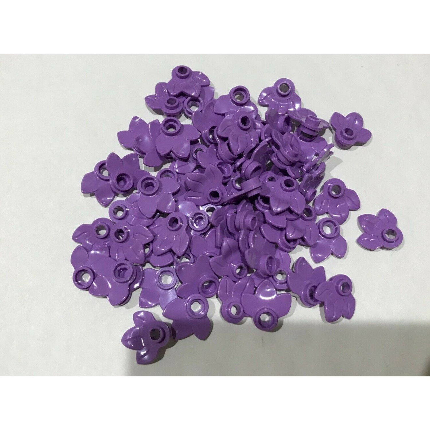 LEGO Orjinal Aksesuar Custom Minifigür Plant Leaves Lila Fiyatı