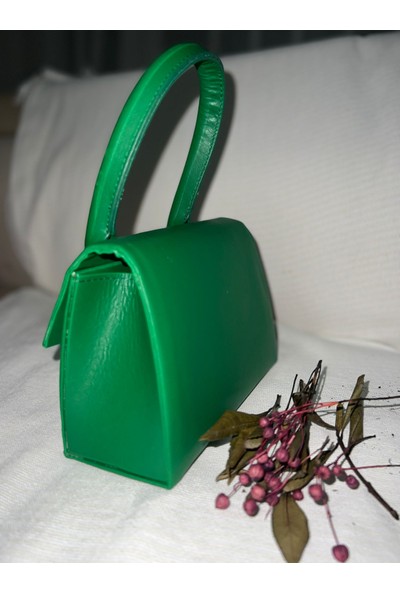 Natural Moda Kadın Desensiz Sabit Saplı Küçük El ve Omuz Çantası NAT202200000032