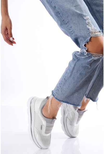 Kadın Beyazgümüş Günlük Yürüyüş Spor Ayakkabısı 769