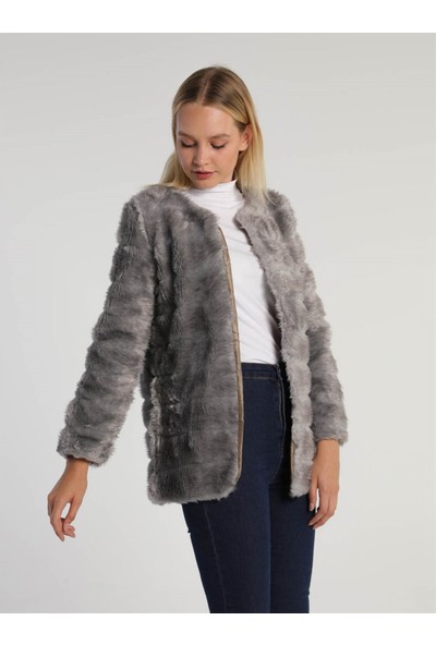 Online Sepetinde Uzun Kollu Yakasız Peluş Kaban