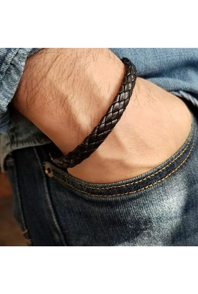 Reggente Siyah Örgü Deri Bileklik Manyetik Tokalı Reggente Siyah Örgü Deri Bileklik Manyetik Tokalı