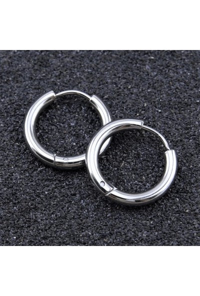 Tükkan Accessories 316 L Cerrahi Çelik Kararmaz Spor 8 mm Halka Küpe Tükkan Accessories 316 L Cerrahi Çelik Kararmaz Spor 8 mm Halka Küpe