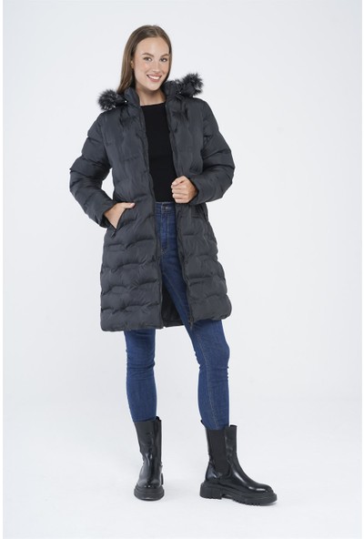 Olcay Çıkabilir Kürklü Kapüşonlu Desenli Şişme Mont Siyah 6397 Olcay Çıkabilir Kürklü Kapüşonlu Desenli Şişme Mont Siyah 6397