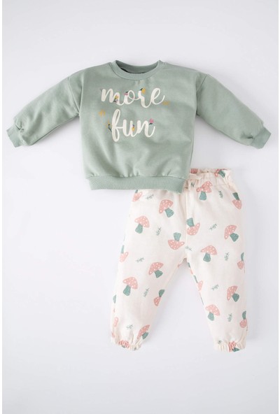 DeFacto Kız Bebek Regular Fit Slogan Baskılı Bisiklet Yaka 2'li İnce Sweatshirt Kumaşı İçi Yumuşak Tüylü Takım Y9725A222AU DeFacto Kız Bebek Regular Fit Slogan Baskılı Bisiklet Yaka 2'li İnce Sweatshirt Kumaşı İçi Yumuşak Tüylü Takım Y9725A222AU