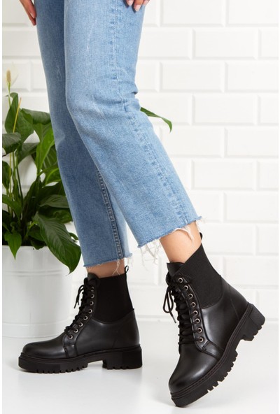 Shoemix Kadın Siyah Bağcıklı Fermuarlı Kışlık Bot Shoemix Kadın Siyah Bağcıklı Fermuarlı Kışlık Bot