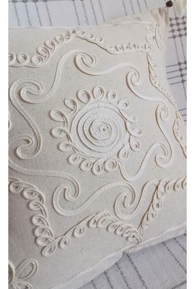 Newness Home Lavantalı Lase Yıldız Işlemeli Buldan Keteni Kırlent Newness Home Lavantalı Lase Yıldız Işlemeli Buldan Keteni Kırlent