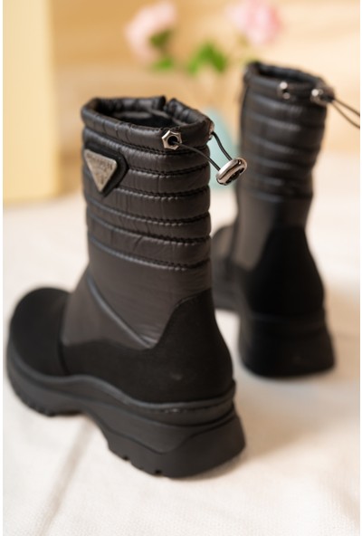 Mcdark Siyah Dikişli Taban Kar Botu Mcdark Siyah Dikişli Taban Kar Botu