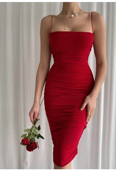Madam Carlotta Roza Kadın Kırmızı Askılı Elbise Madam Carlotta Roza Kadın Kırmızı Askılı Elbise