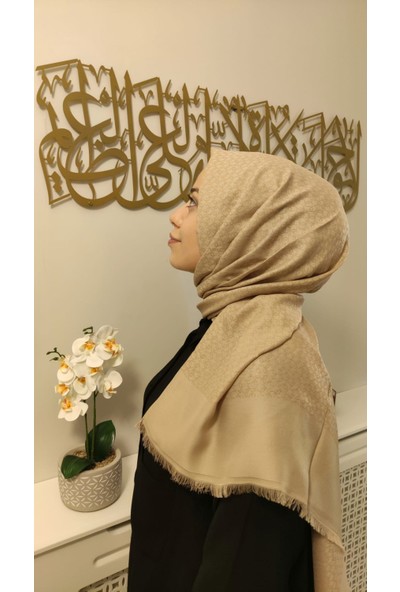 Enayy Kadın Desenli Viskon Pamuk Şal Enayy Kadın Desenli Viskon Pamuk Şal