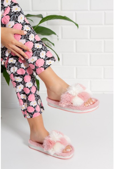 Xstreet Mazzy Yünlü Unisex Ev Terliği Kışlık Terlik Xstreet Mazzy Yünlü Unisex Ev Terliği Kışlık Terlik