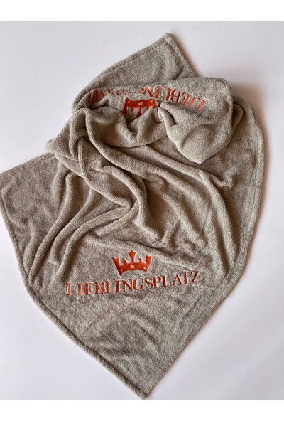 Panchy Canky Lıeblıngsplatz 100 x 150 cm Battaniye Panchy Canky Lıeblıngsplatz 100 x 150 cm Battaniye