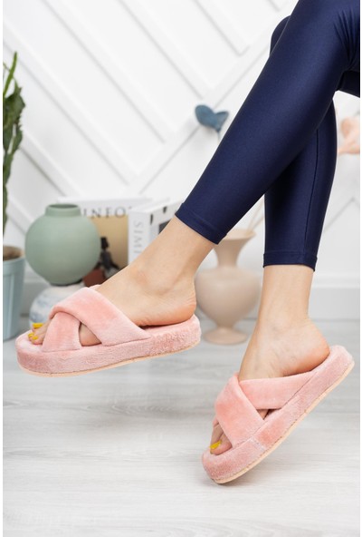 Xstreet Smt-02 Çapraz Kadın Ev Terliği Kışlık Yünlü Terlik Xstreet Smt-02 Çapraz Kadın Ev Terliği Kışlık Yünlü Terlik