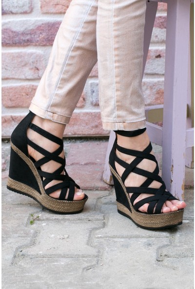 Fox Shoes Siyah Kadın Dolgu Topuklu Ayakkabı 9674070102
