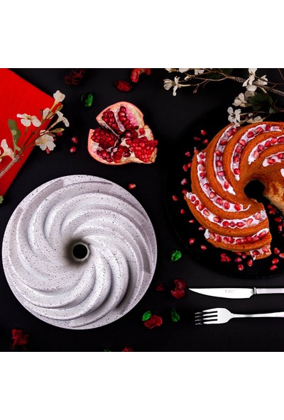 Taç 6542 Rüzgar Gülü Döküm Kek Kalıbı Krem