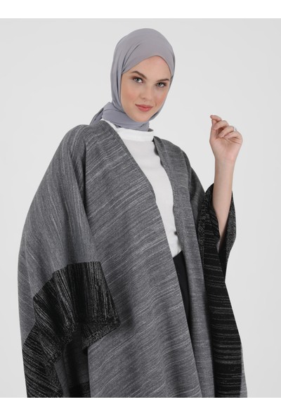 Refka Renk Bloklu Simli Triko Panço - Siyah Gümüş - Refka Woman Refka Renk Bloklu Simli Triko Panço - Siyah Gümüş - Refka Woman