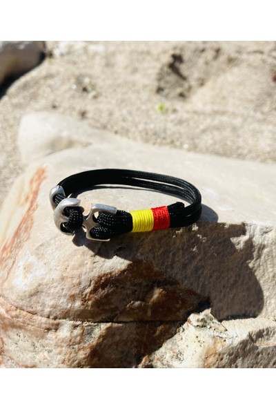 Daphne Store Kanca Geçirmeli Sarı-Kırmızı İp Detaylı Erkek Bileklik