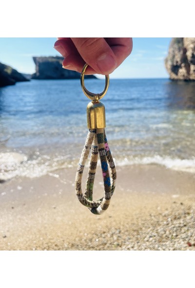 Daphne Store Desenli İp Kapamalı Kadın Anahtarlık Daphne Store Desenli İp Kapamalı Kadın Anahtarlık