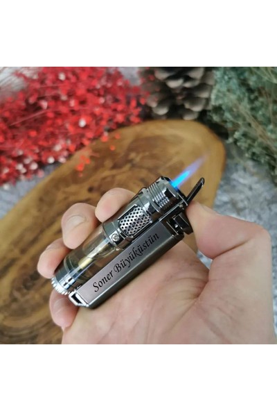 Aradığın Şeyler Komple Çelik Şeffaf Gaz Gösterge Hazneli 1 Torch Rezistanslı Gazlı Çakmak / Mücevherat Kutulu - Gümüş Aradığın Şeyler Komple Çelik Şeffaf Gaz Gösterge Hazneli 1 Torch Rezistanslı Gazlı Çakmak / Mücevherat Kutulu - Gümüş