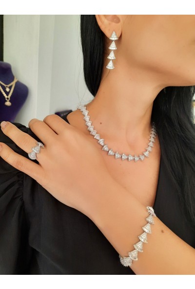 Vanessa Jewelry Accessories Ithal Özel Tasarım Küpe Yüzük Kolye ve Bileklik Set