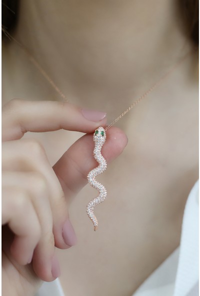 Estila Yılan Tasarım Gümüş Kolye