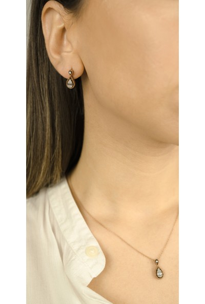 Cahide Jewellery Elmas Baget Küpe Cahide Jewellery Elmas Baget Küpe