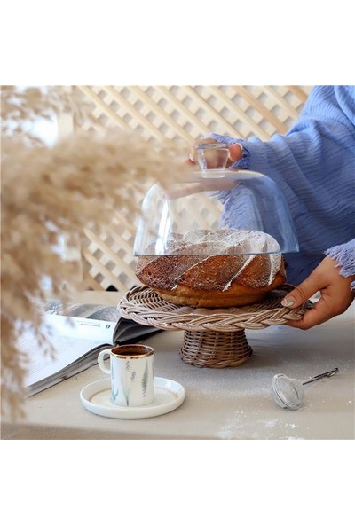 Akayev Rattan 25 cm Ayaklı Cam Fanus Sunumluk