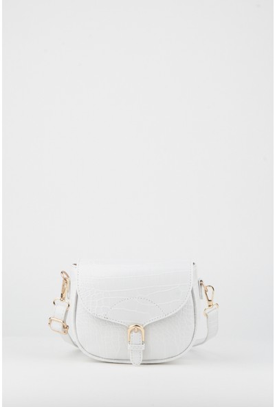 Crocos Kadın Küçük Boy Croco Deri Sade ve Şık Çıtçıt Kapama Çapraz Omuz Çantası Crocos Kadın Küçük Boy Croco Deri Sade ve Şık Çıtçıt Kapama Çapraz Omuz Çantası