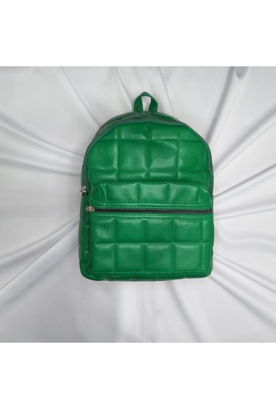 Nyx Kadın Kapitone Desenli Sırt Çantası