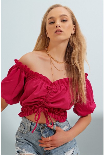 Via Loris Fuşya Madonna Yaka Beli ve Kolları Lastikli Önü Büzgülü Crop Dokuma Bluz