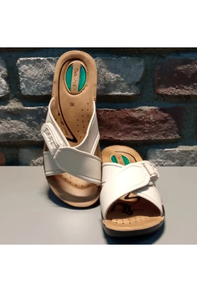 Giydegör Daye Kadın Jel Taban Çapraz Cırt Cırtlı Terlik