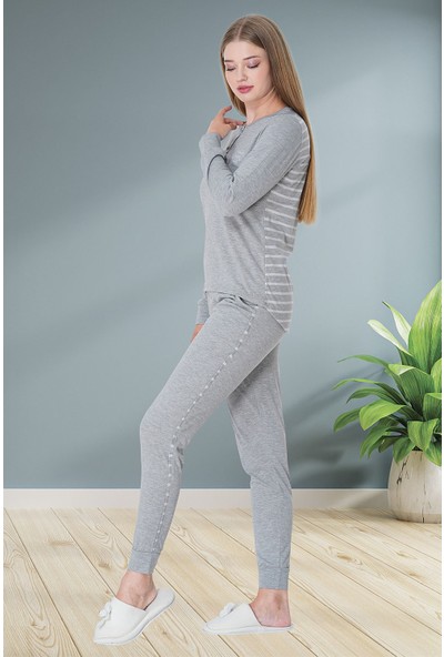 Mecit 5728 Beyaz Çizgili Gri Kadın Spor Pijama Takımı Mecit 5728 Beyaz Çizgili Gri Kadın Spor Pijama Takımı