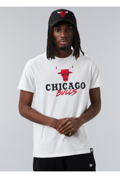 New Era Bisiklet Yaka Desenli Beyaz Erkek T-Shirt 60284676NBA Scrıpt Tee Chıbul Whıf