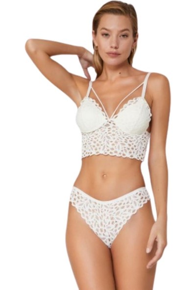 DGS Dantelli Kabartma Sütyen Takım Ekru PS3776 DGS Dantelli Kabartma Sütyen Takım Ekru PS3776