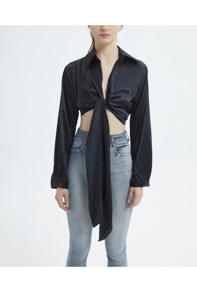 Camellia Boutique Saten Kumaş Bağlamalı Tasarım Gömlek - Siyah