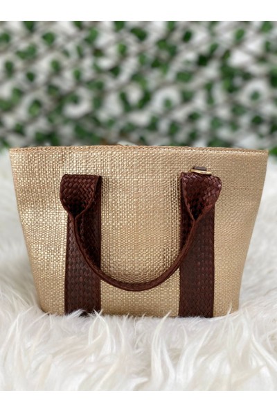 Camellia Boutique Şerit Detay Iç Büzgülü Hasır El Çantası - Kahve Camellia Boutique Şerit Detay Iç Büzgülü Hasır El Çantası - Kahve