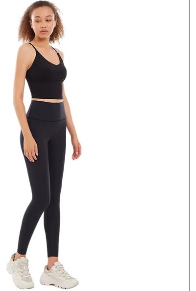Kadın Yoga Kıyafeti